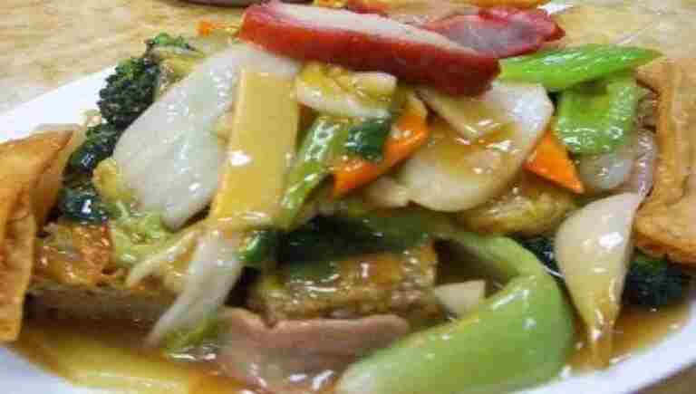 Crispy Gau Gee Mein (Cake Noodle Style) • Cooking Hawaiian Style