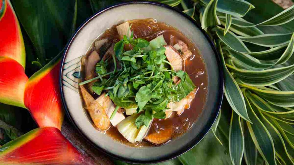 Chicken Hekka Recipe by Chef Sheldon Simeon • Cooking Hawaiian Style